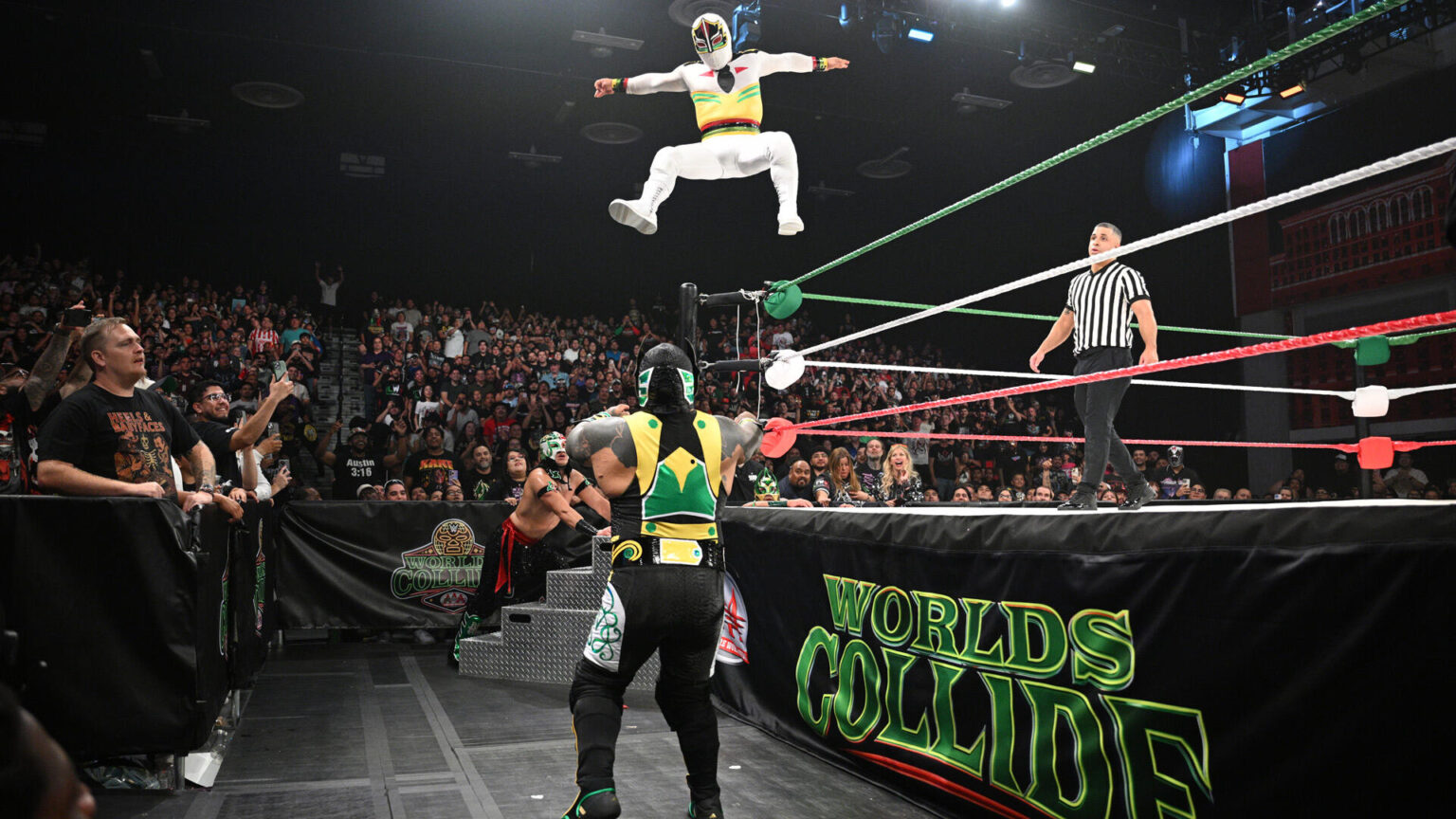 WWE x AAA Worlds Collide (12/09/2025) - Cobertura e resultados!